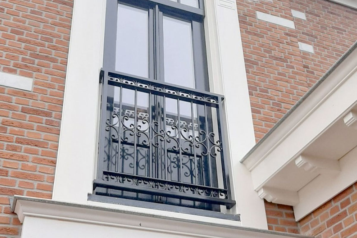 Sierhekwerk Raam