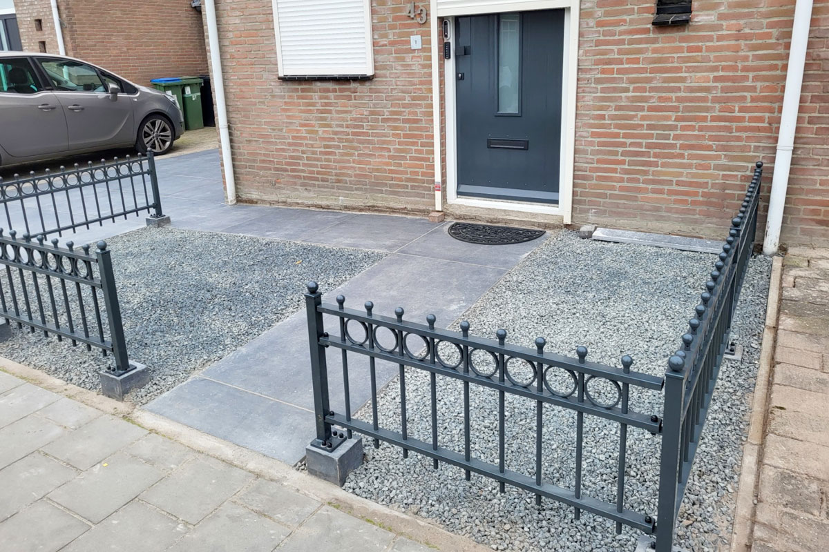 Sierhekwerk siert voortuin in Kaatsheuvel