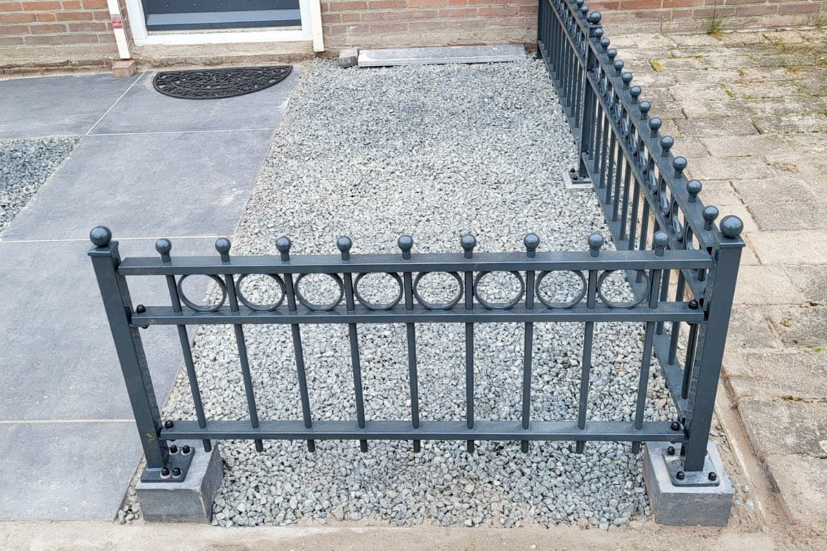 Sierhekwerk siert voortuin in Kaatsheuvel