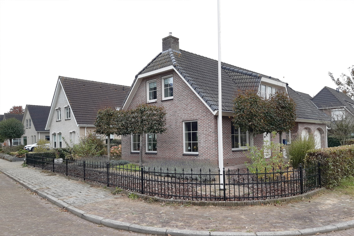 Sierhekwerk in een Bocht Laten Maken: Alles Wat Je Moet Weten